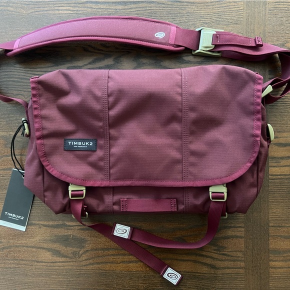Timbuk2 | Bags | Nwt Timbuk2 Flight Classic Messenger Bag | Poshmark
